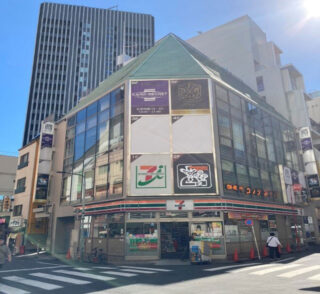 Card Secret池袋店 導入事例 | リユース特化型クラウドPOS【MOOV】｜トレカ・ホビー・リユースに対応